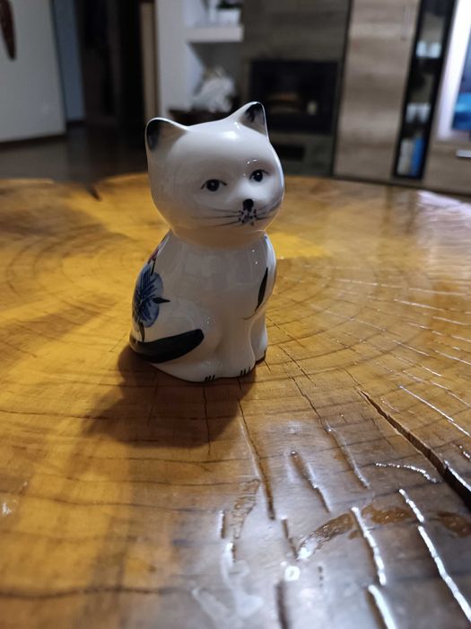 Kot z porcelany vintage Goleniów • OLX.pl