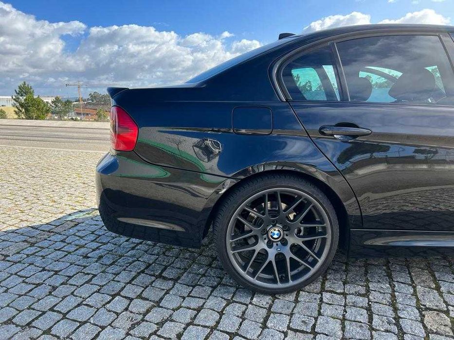 BMW E90 320D 163cv Pack M - Nacional Paredes • OLX Portugal