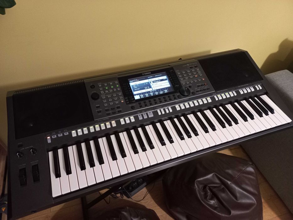 Yamaha PSR S 770 Zagajów • OLX.pl