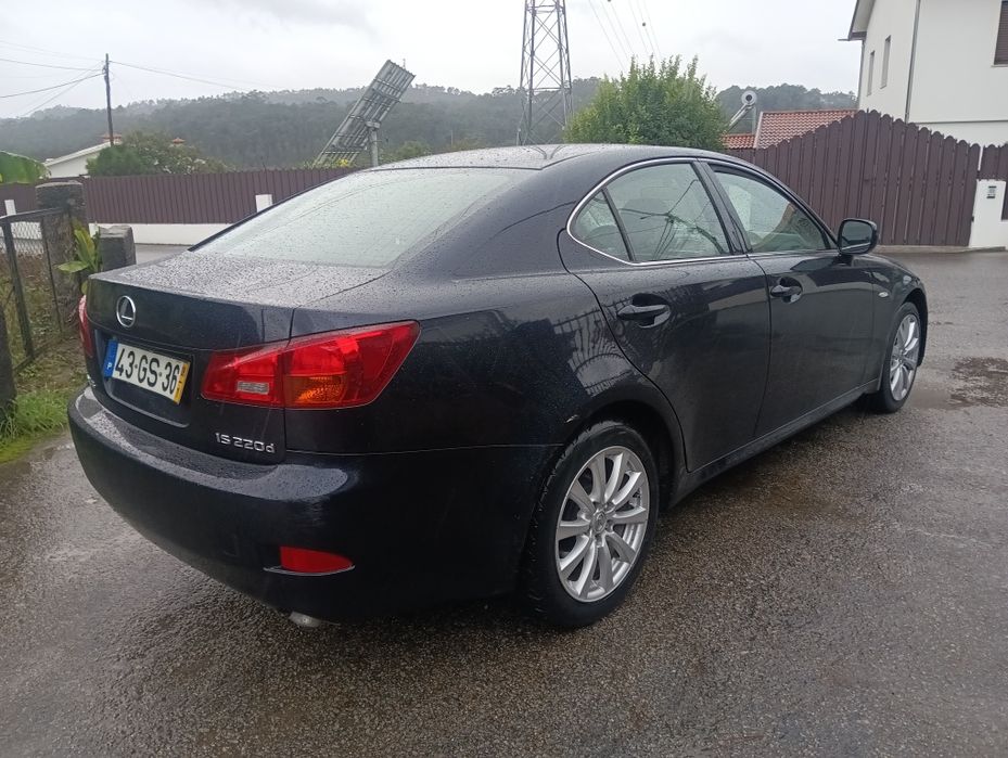 Vendo Lexus Is220d Carregosa • OLX.pt