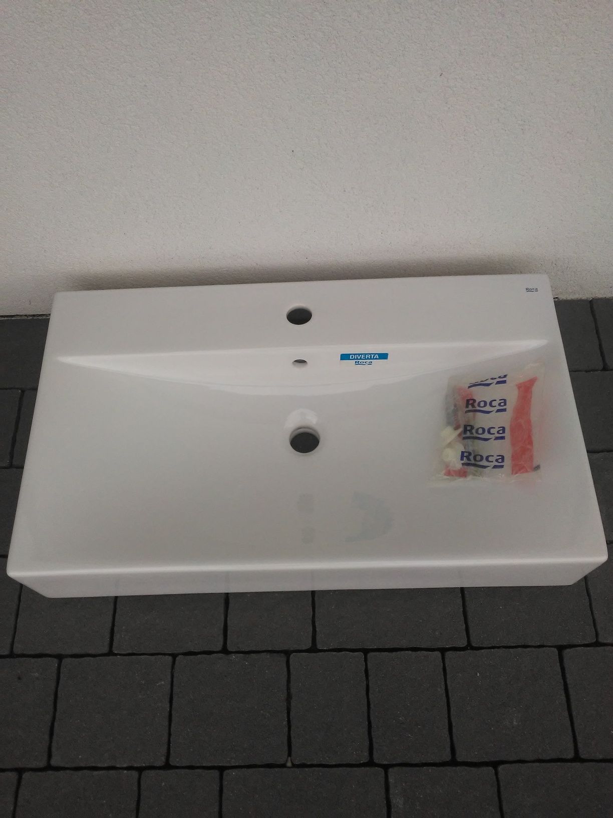 NOWA Umywalka Roca Diverta nablatowa 75x44 OKAZJA Posoka • OLX.pl