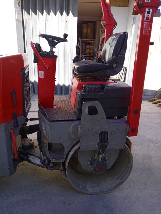Cilindro Compactador Ammann AV23-2 Gondar • OLX Portugal