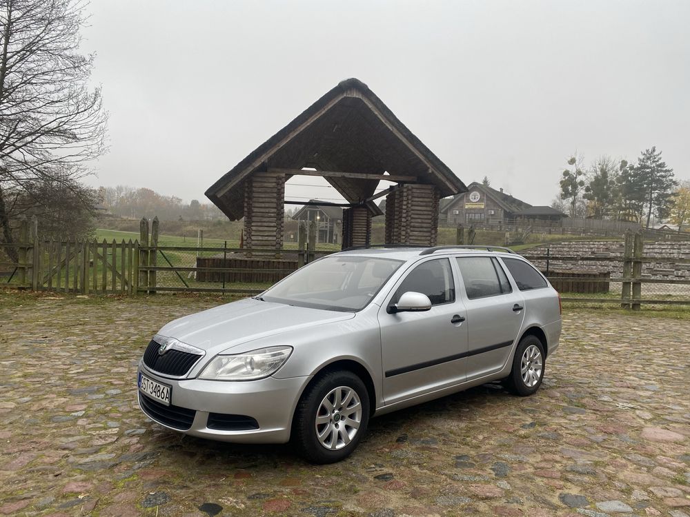 Skoda octavia olx store