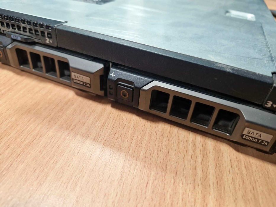Serwer Dell PowerEdge R410 2x Intel Xeon 24 vcpu 128GB H700 szyny ...