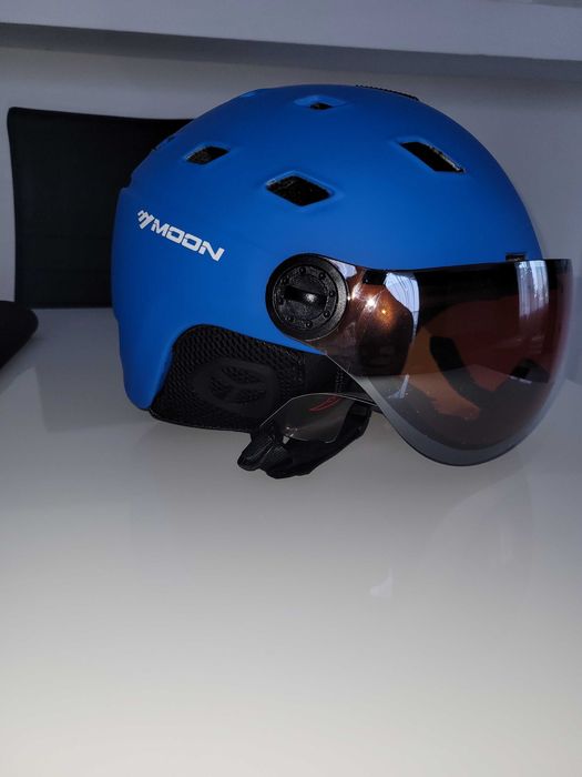 Kask narciarski Moon Bydgoszcz • OLX.pl