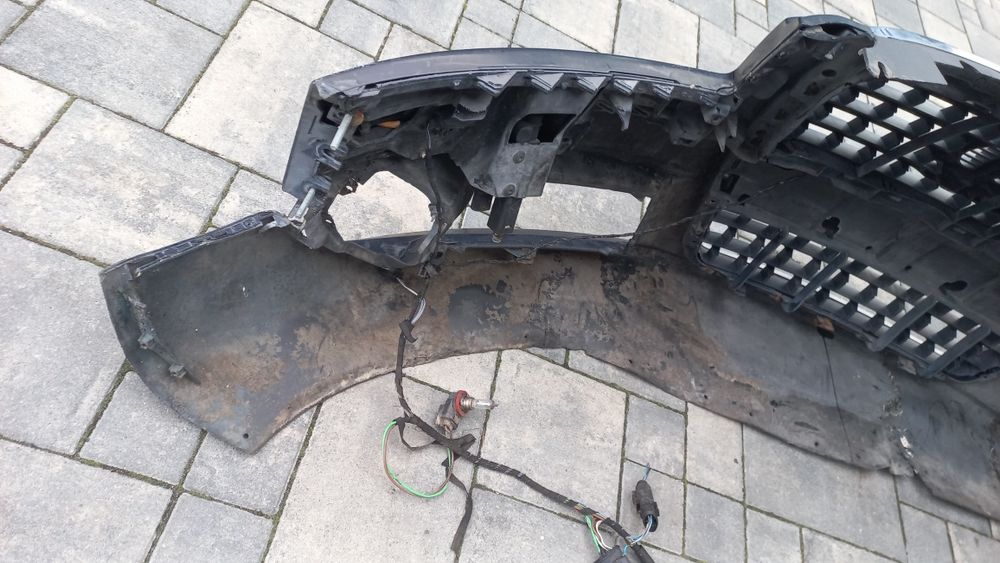 Audi a8 d3 lift duży grill zderzak przód przedni lz5j uszkodzony ...