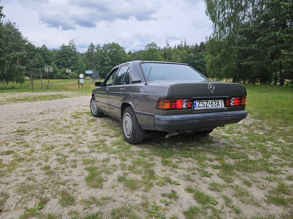 Mercedes 190d 2,5d Szczecinek • OLX.pl