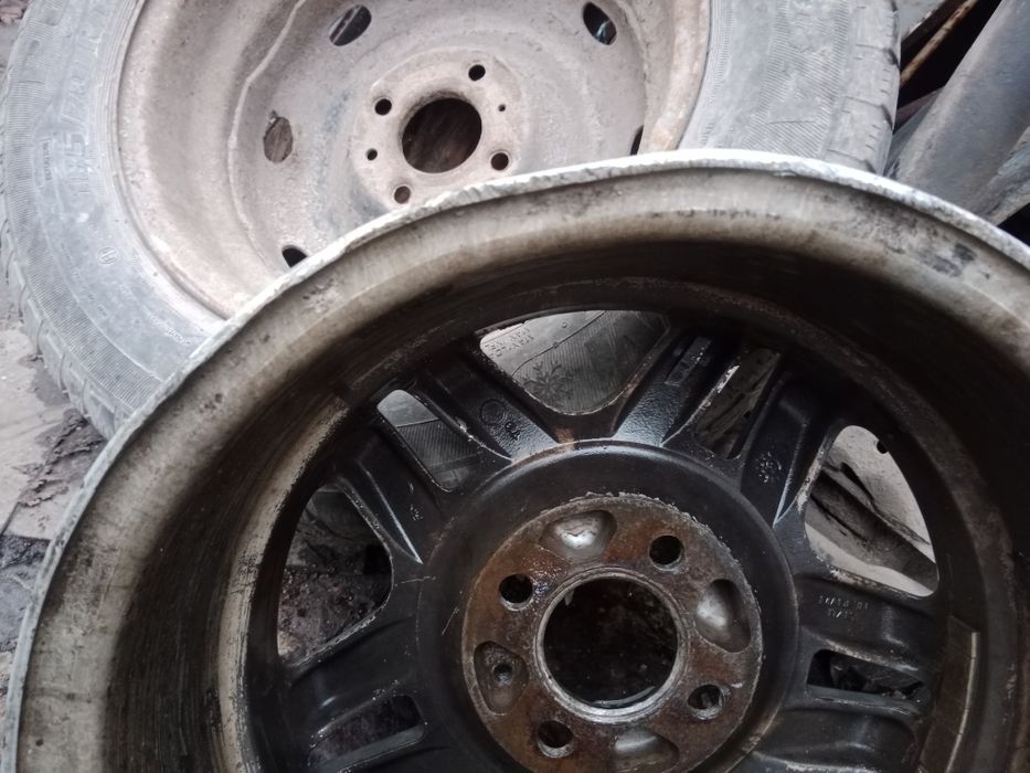 Диски momo 4 100 r 14 opel lanos ваз vw ferrari engineering: 1 000 грн ...