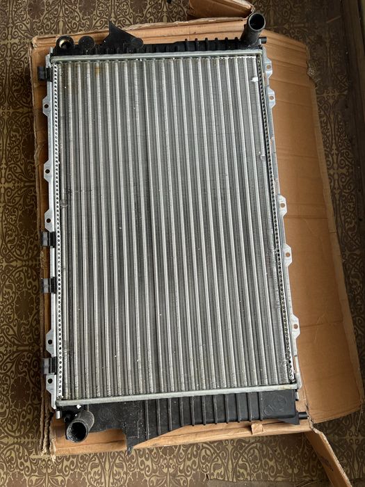 Радіатор Audi A6 C4 , радіатор Audi 100 C4 з 90 по 98 р.в. Ауді А6: 1 ...