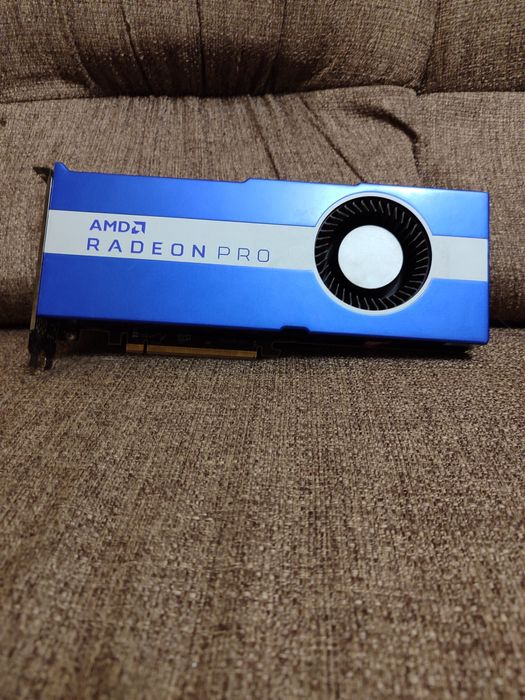 AMD PCI-Ex Radeon Pro VII 16GB HBM2 (4096bit) (6 x DisplayPort): 8 500 ...