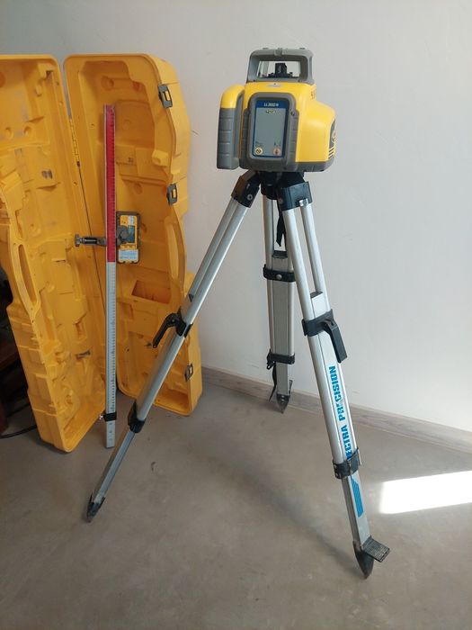Niwelator laserowy obrotowy SPECTRA LL300 poziom +detektor + statyw ...