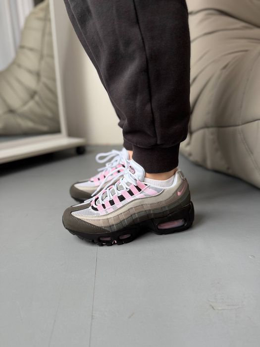 Кросівки Nike Air Max 95 Grey Pink Foam (37-41): 2 499 грн. - Другие ...