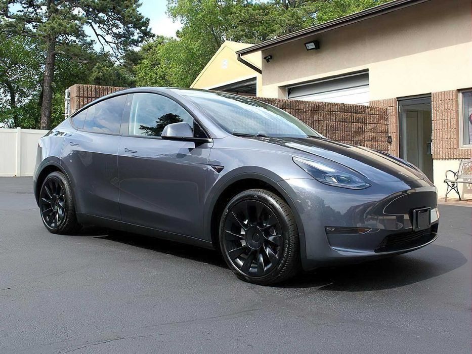 Tesla Model Y Long Range 2023: 22 300 $ - Tesla Чернігів на Olx