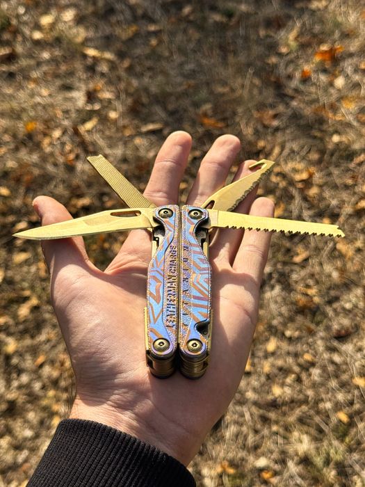Ексклюзивний Leatherman Charge TTI Plus з градієнтними планками TiN Ti ...