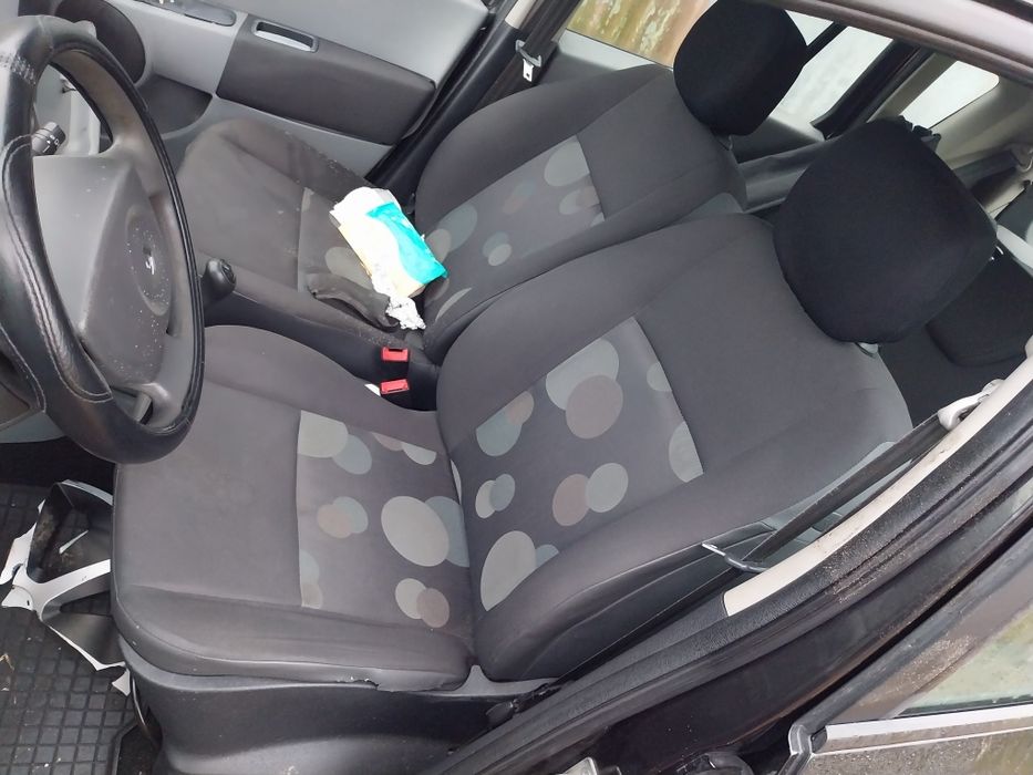 Renault Modus lift fotel pasażera kierowcy fotele kanapa wnętrze Bydgoszcz • OLX.pl