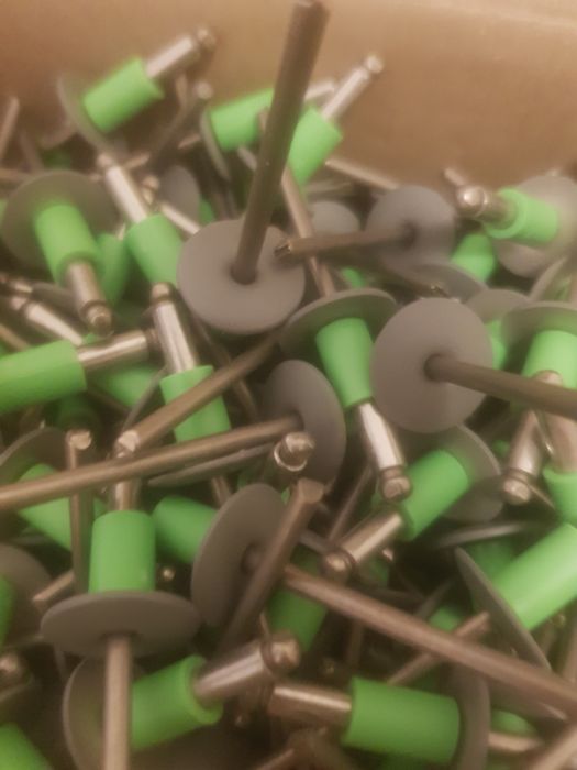 Nity Equitone Uni Rivet N252 , Szare Nity , do elewacji wentylowanej ...