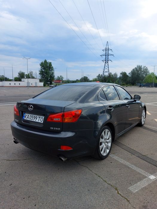 Lexus is 250 2007: 7 300 $ - Lexus Київ на Olx