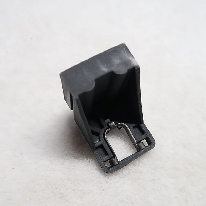 Крепление фары Audi Q5 q5 кріплення фари под фара кронштейн 80a941453a ...