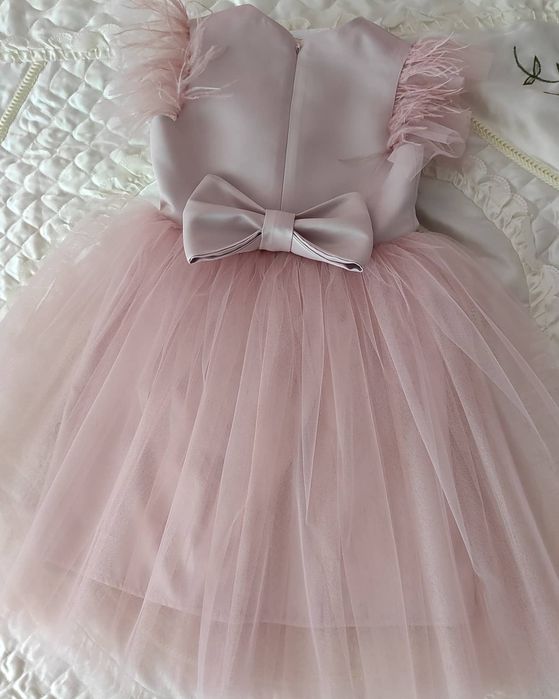 Пишне плаття 116 Святкова сукня Сукня 1 250 грн Одяг для дівчаток Солонка на Olx