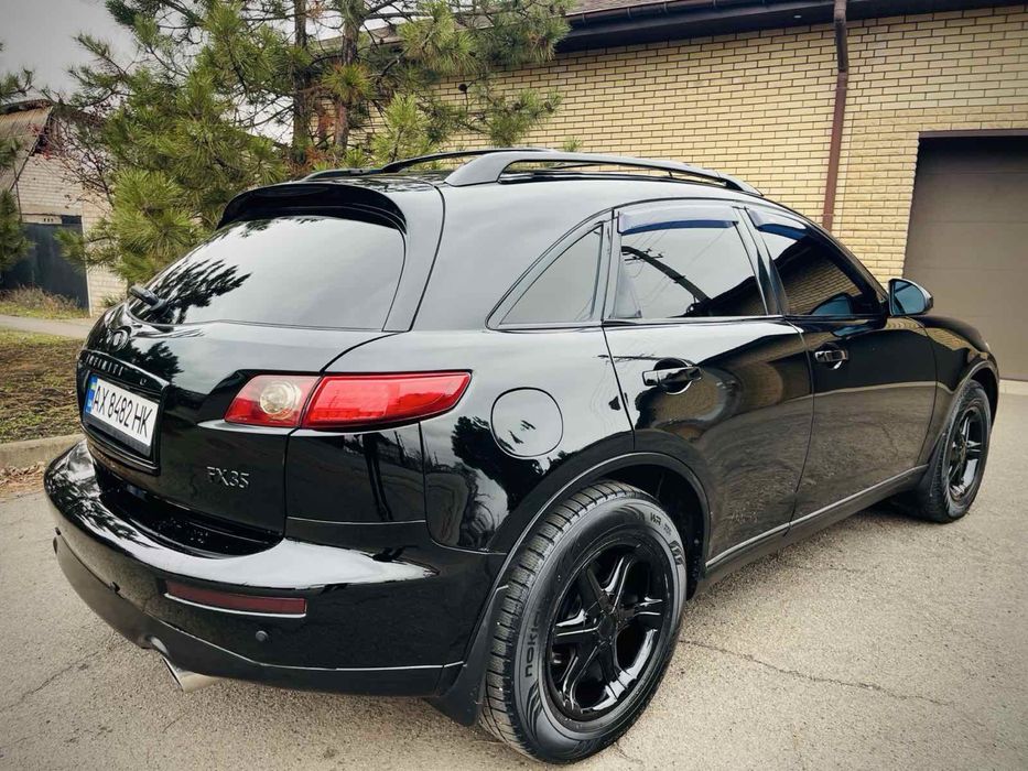 Infiniti FX35 3.5: 6 850 $ - Infiniti Харків на Olx