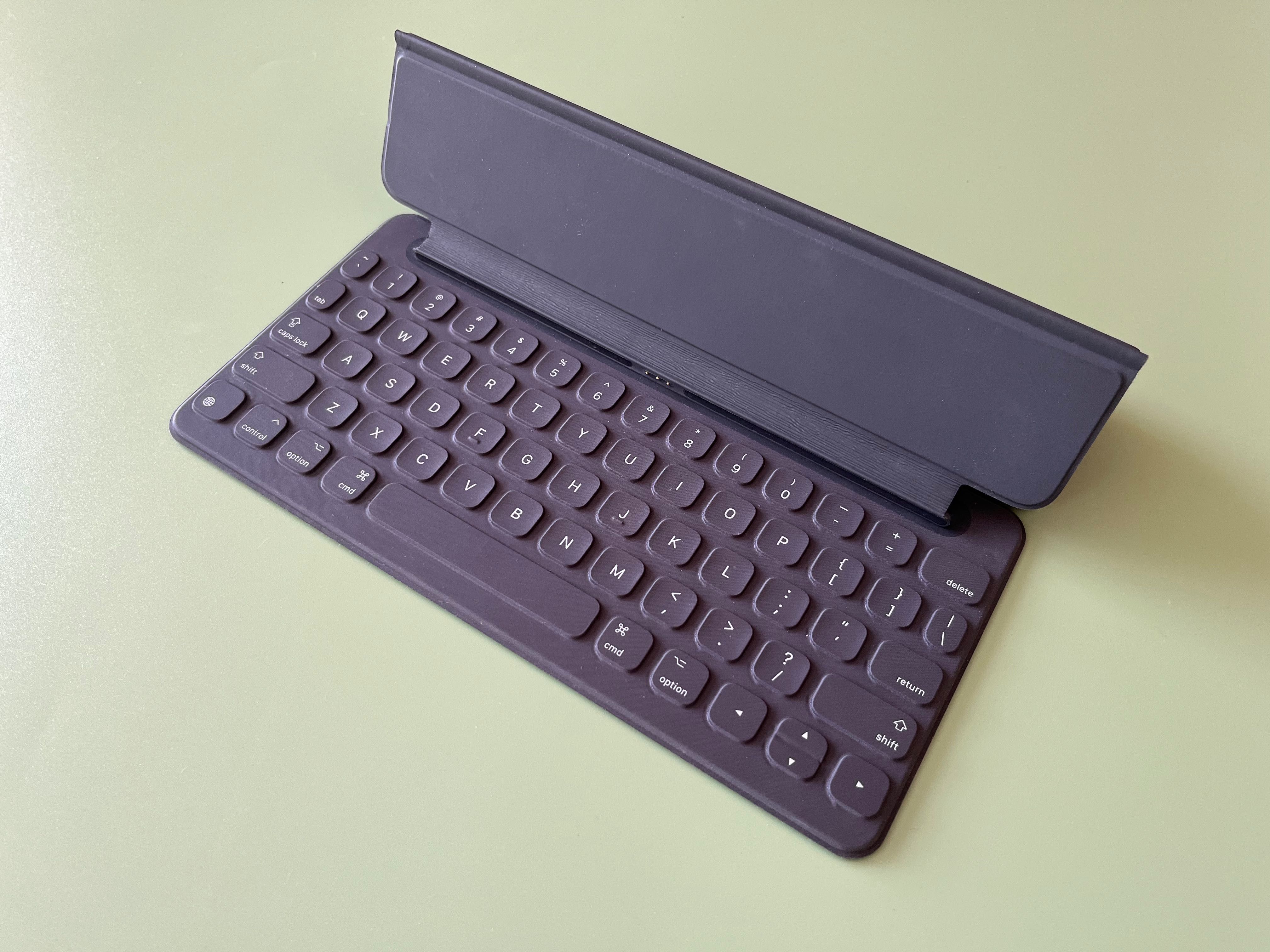 Чехол клавиатура Apple Smart Keyboard для iPad Pro 9.7: 450 грн ...
