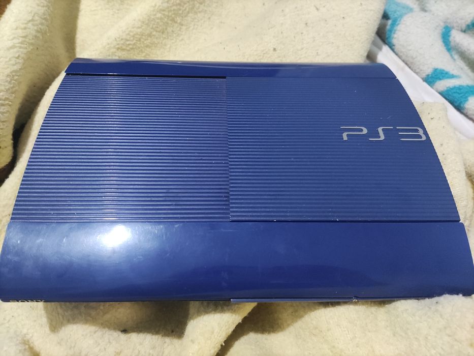 PS3 azul desbloqueado Póvoa De Varzim, Beiriz E Argivai • OLX.pt