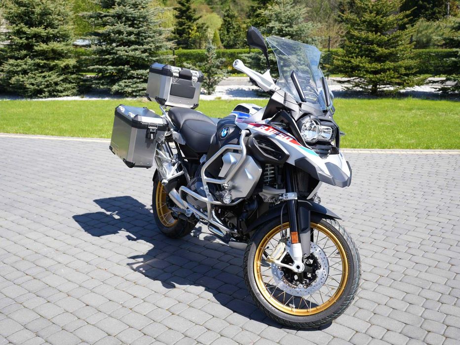 Wynajem wypożyczalnia motocykli BMW R1250 GS Adv, BMW R1300 GS BMW R18 ...