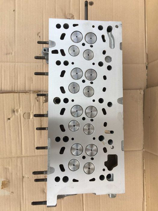 Głowica 1,6 TDI CR VW Golf VII Passat Tiguan Touran DDYB, CLHB, CRKA ...