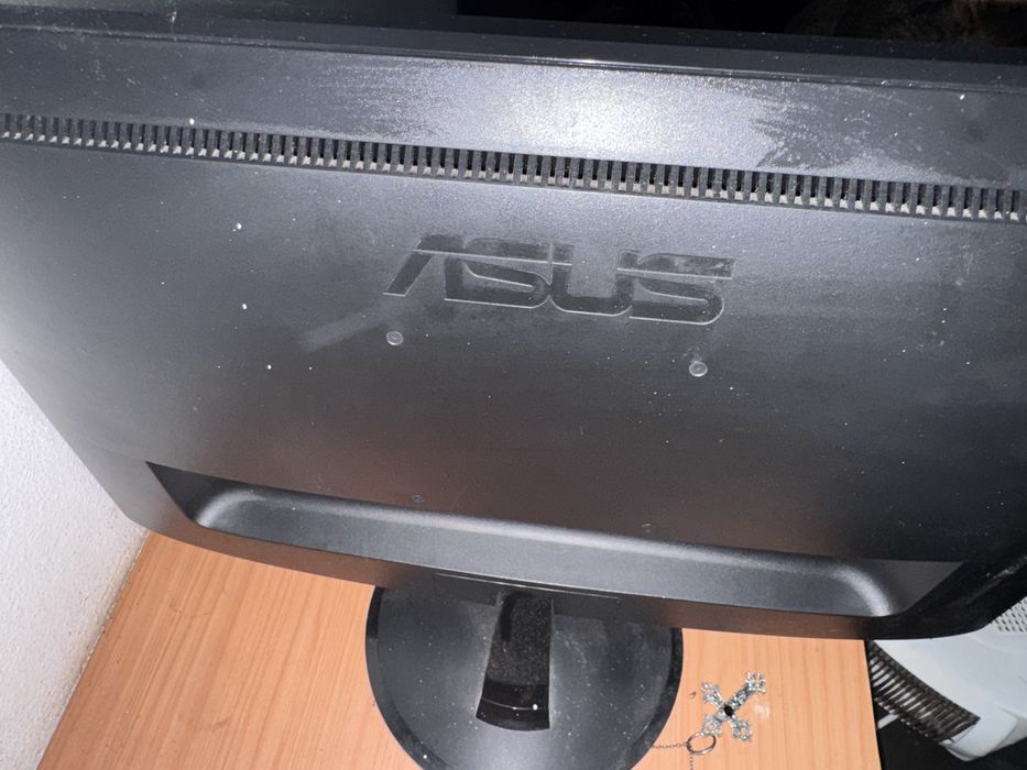 Monitor original Asus União de Freguesias da cidade de Santarém • OLX.pt