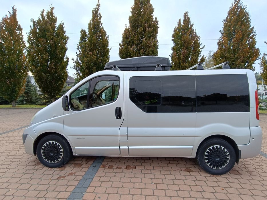 Renault Traffic 2.08-osobowy jedyny taki w Pl Turza Śląska • OLX.pl