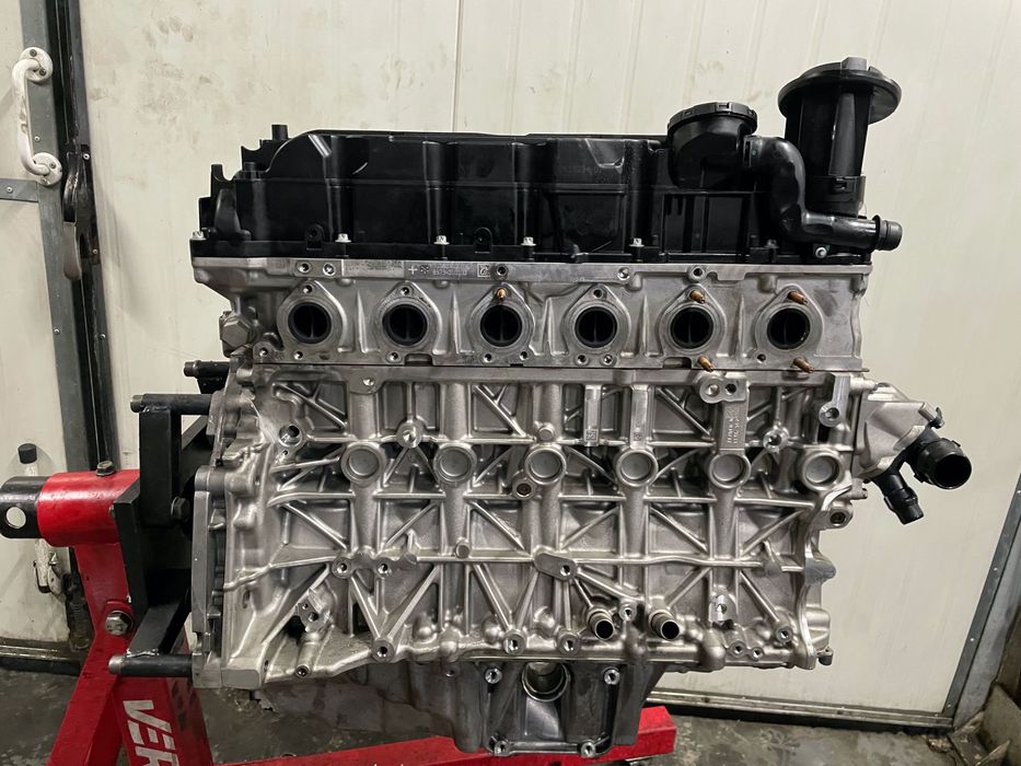 Silnik BMW N57D30C Części Wał Korbowy Blok Głowica Tłoki z korbą ...