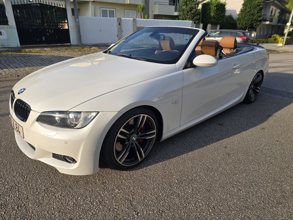 Bmw e93 330d Pack M Selo 60€ Mafamude E Vilar Do Paraíso • OLX.pt