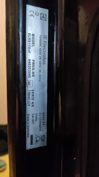 Електрична плита з духовою шафою Electrolux Суховоля 4 500 грн Плити печі Запоріжжя на Olx