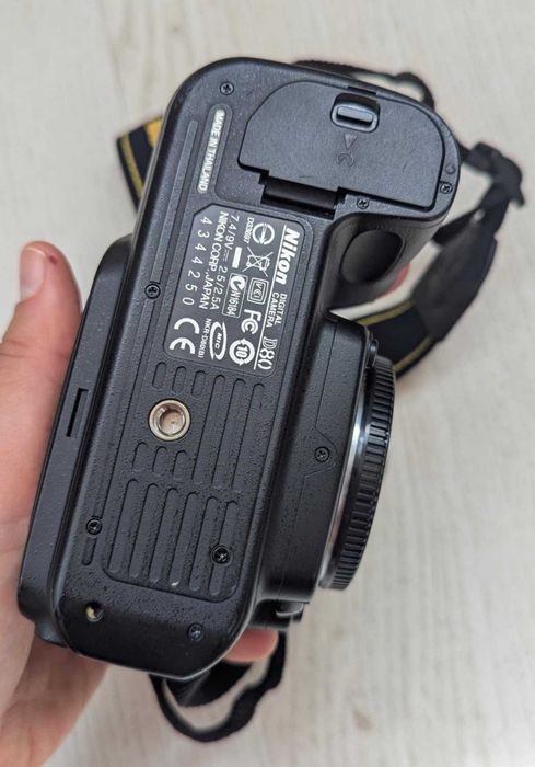 Nikon D80 DSLR przebieg 10 k zadbany korpus body Warszawa Śródmieście ...