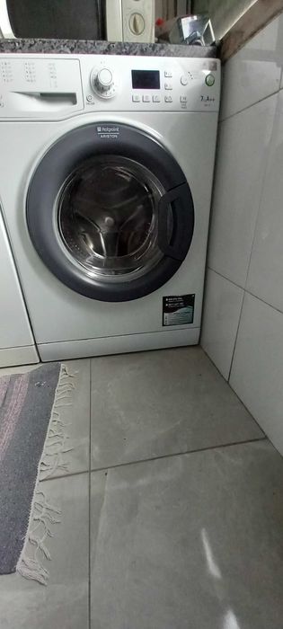 Máquina lavar Hotpoint Ariston 7kg com tambor solto Massamá E Monte Abraão • OLX.pt