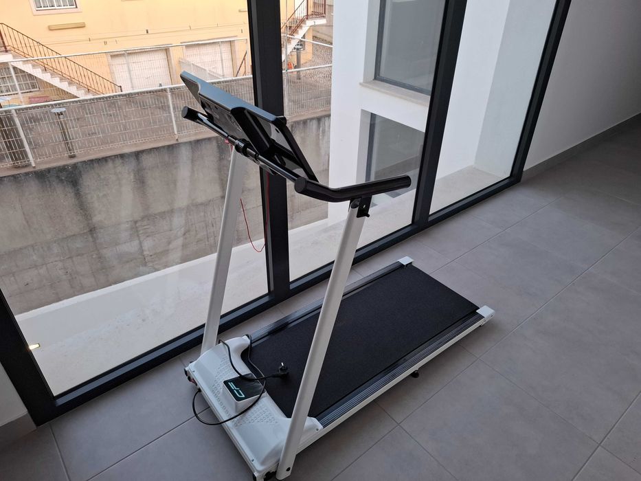 Passadeira rolante Nazaré • OLX.pt