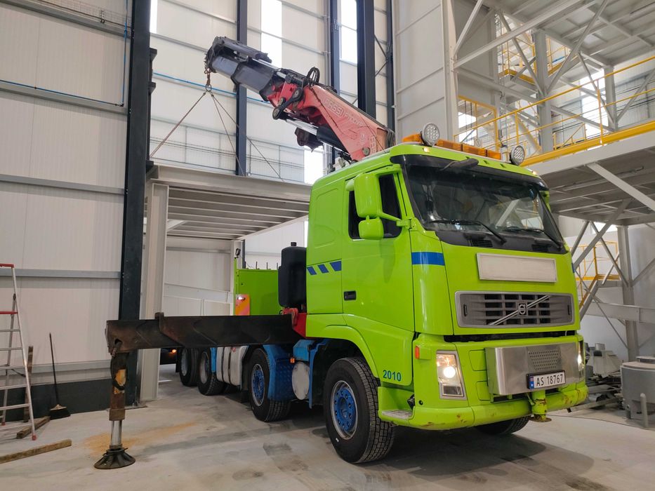 Camião Volvo FH 500 fassi 1100 XP Bajouca • OLX.pt