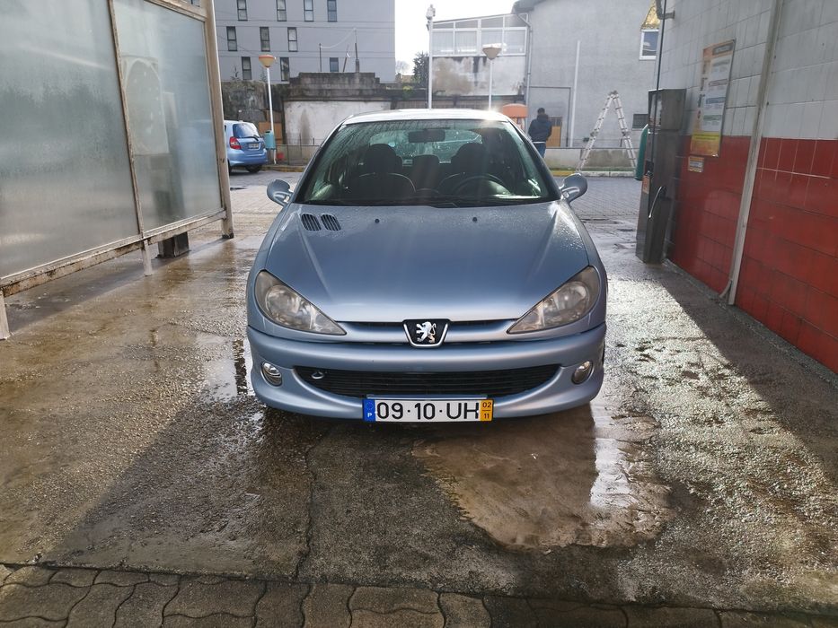 Peugeot 206 2,0 HDI Merelim (São Pedro) E Frossos • OLX.pt