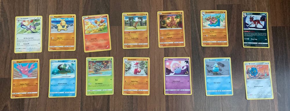 Картки «Pokémon»: 20 грн. - Колекціонування Київ на Olx