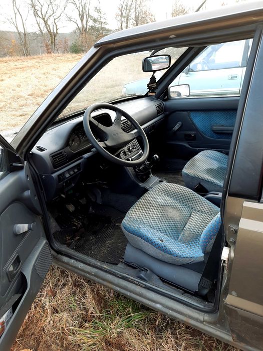 Polonez Caro Plus 1.6 GLI Luzino • OLX.pl