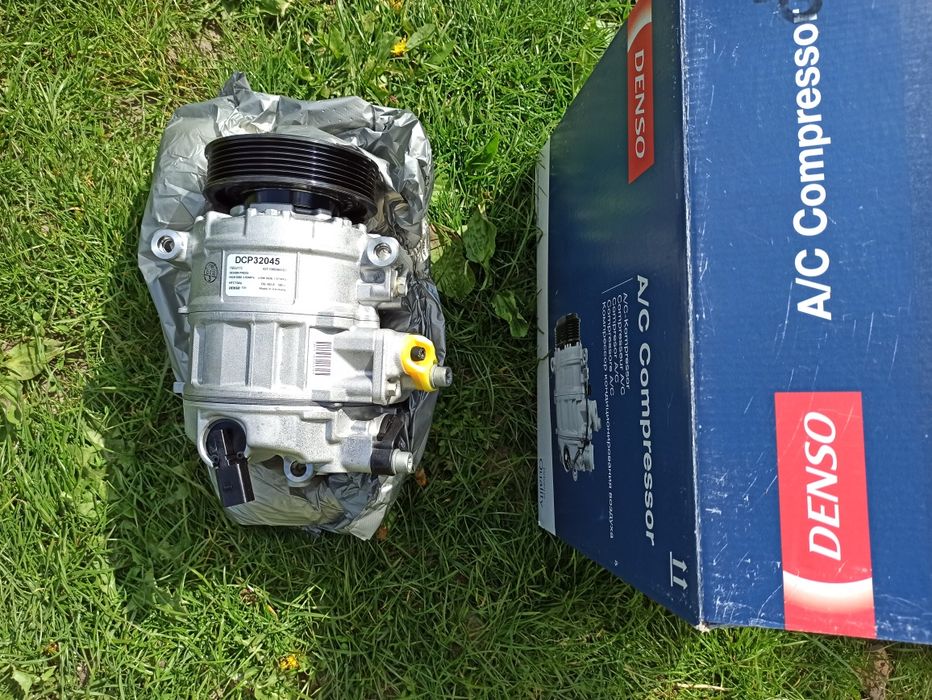Компресор Denso DCP32045 SUPERB,CADDY,GOLF,JETTA ,Passat B6,B7,TOURAN ...