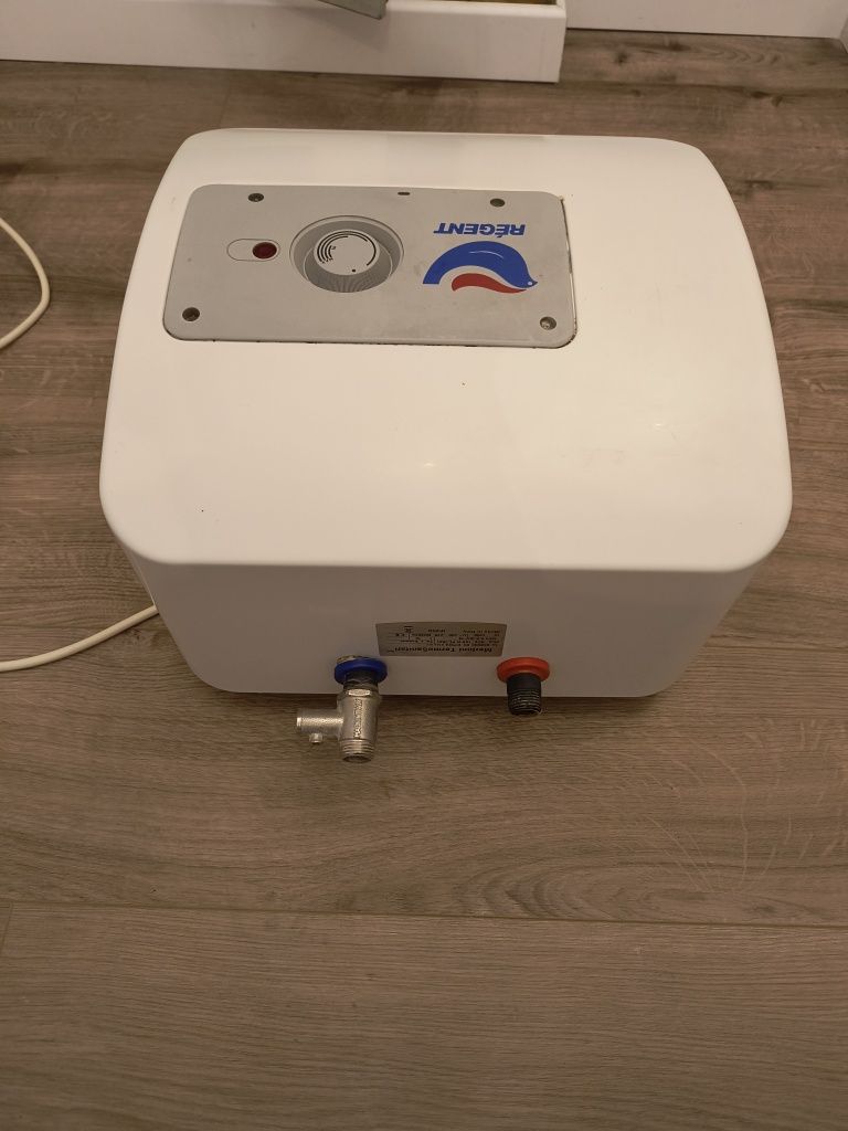 Elektryczny podgrzewacz wody 10L, Merloni TermoSanitari 1200 W Wrocław ...