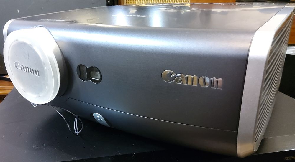 CANON X600 Видео Проектор: 2 000 грн. - Проектори Дніпро на Olx