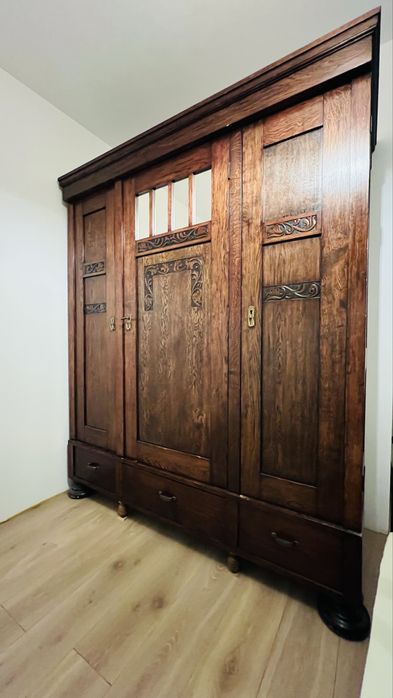 Stara szafa antyczna ponad 100-letnia Łomianki Dolne • OLX.pl