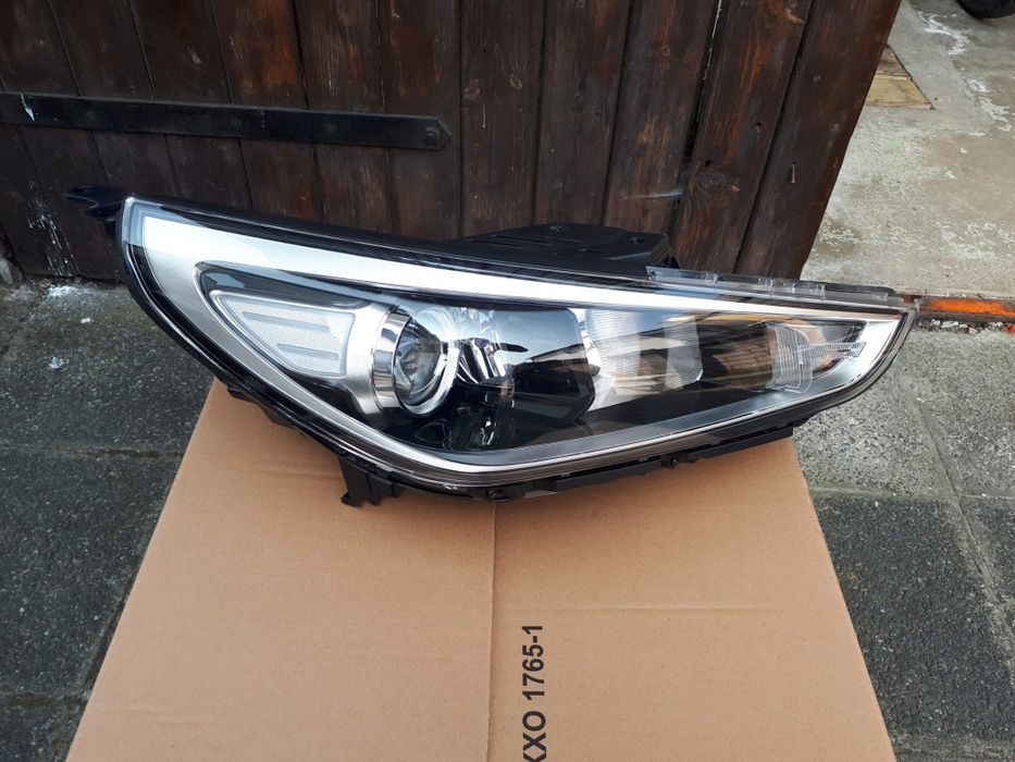 Hyundai i30 lampa lampy reflektory Cieszyn • OLX.pl