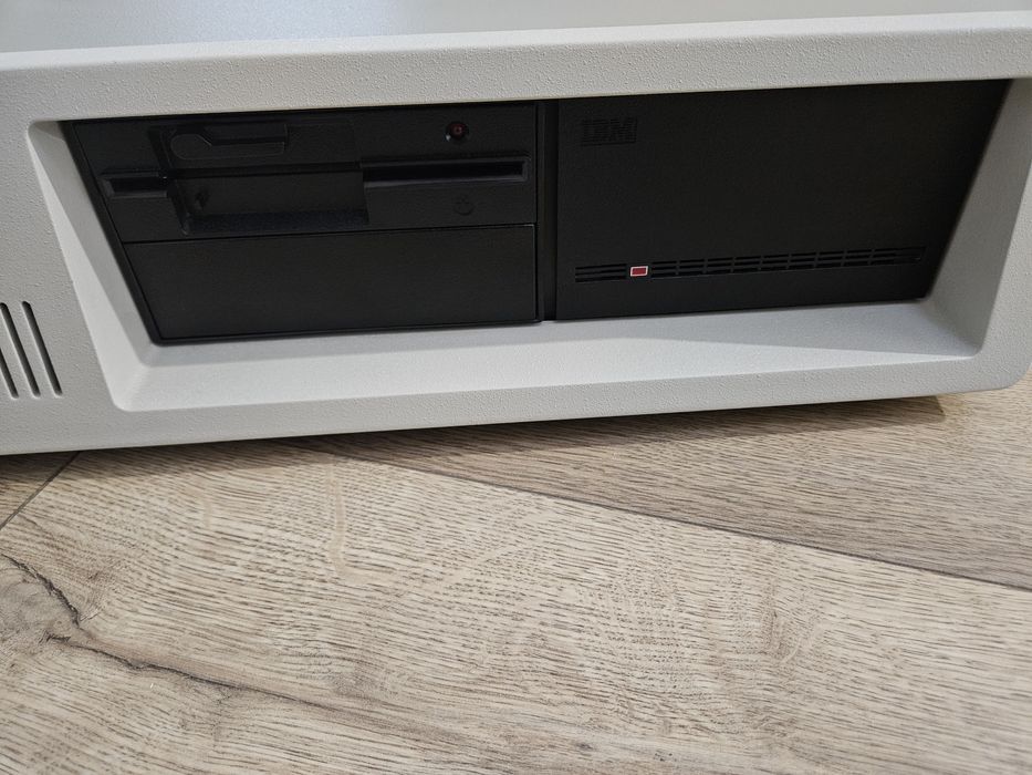 IBM 5160 XT 640KB 10MB HDD 360KB FDD Rzeszów • OLX.pl