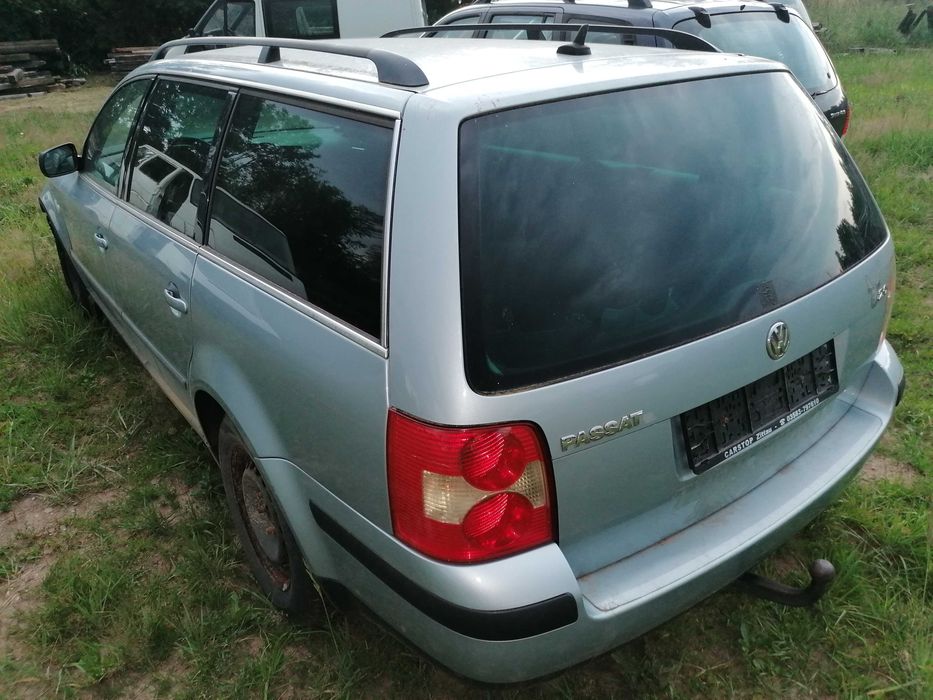 Vw Passat B5 LIFT 2003r 2,0E z przeznaczeniem na części Lakier LB5S ...