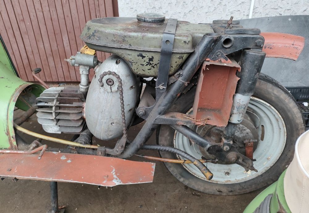 Wfm Osa M50 M52 niski nr ramy Wolbrom • OLX.pl