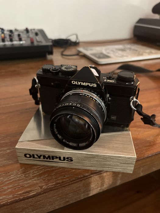 Camera Analogica Olympus OM-1 c/ lente 50mm Arroios • OLX.pt