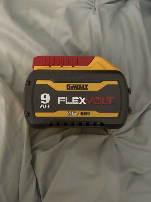 Акумуляторна батарея DEWALT FLEXVOLT DCB 606 609 612 205 546 547: 6 499 ...